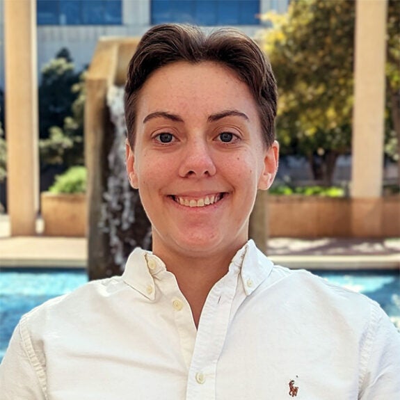 Elena Dolgas | Research