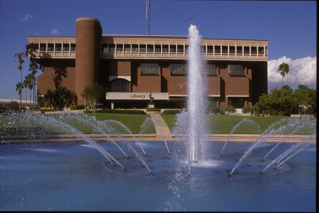 New Library Name a 'Hitt' with UCF Board of Trustees | University of ...