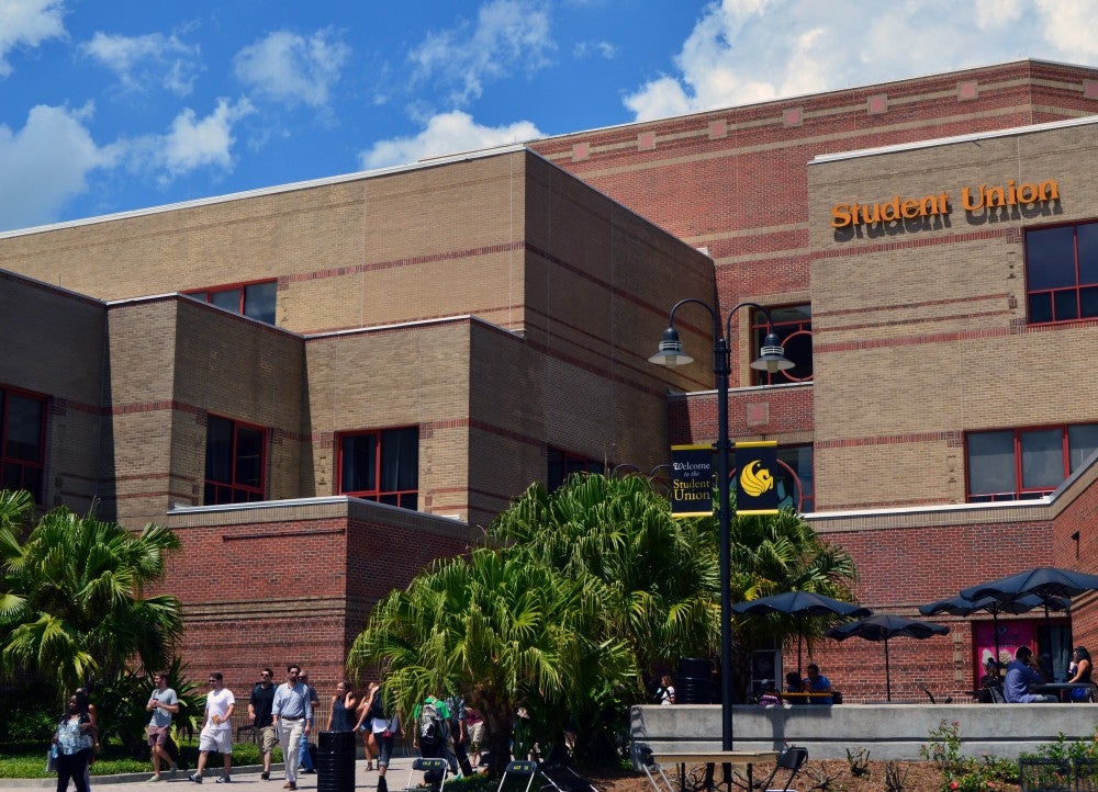 UCF Students Start New Year | University of Central Florida News