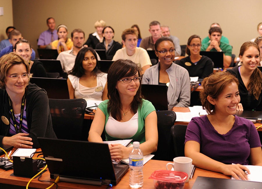 Alumni Engagement, Annual Giving Scholarships Available