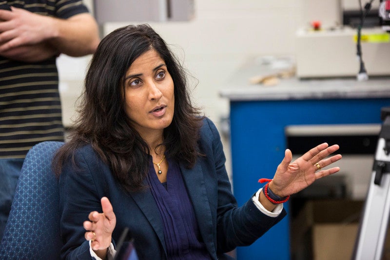 UCF Research Aims to Improve Engine Efficiencies | UCF News