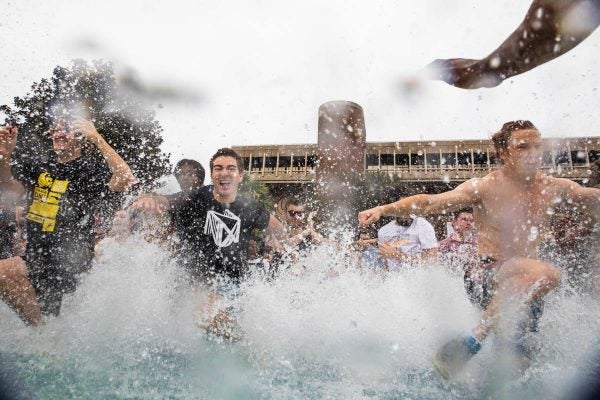 19 Photos that Recap Spirit Splash 2019 | University of Central Florida ...