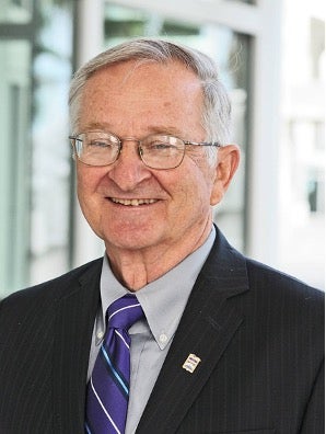 Simulation & Training Pioneer Donates Historical Photos to UCF