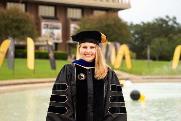 PHOTOS: Best of UCF Spring 2019 Grad Caps