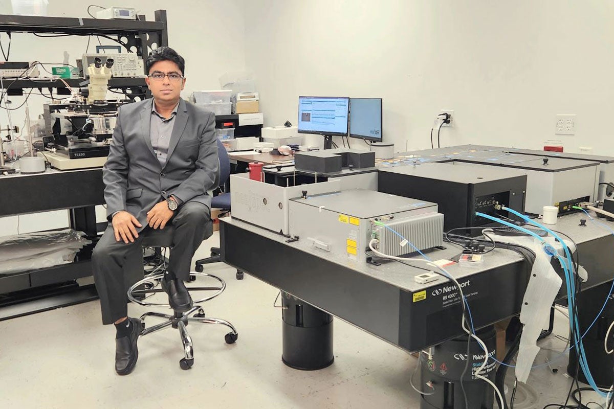 UCF Researcher Discovers New Technique for Photon Detection ... UCF Researcher Discovers New Technique for Photon Detection ...